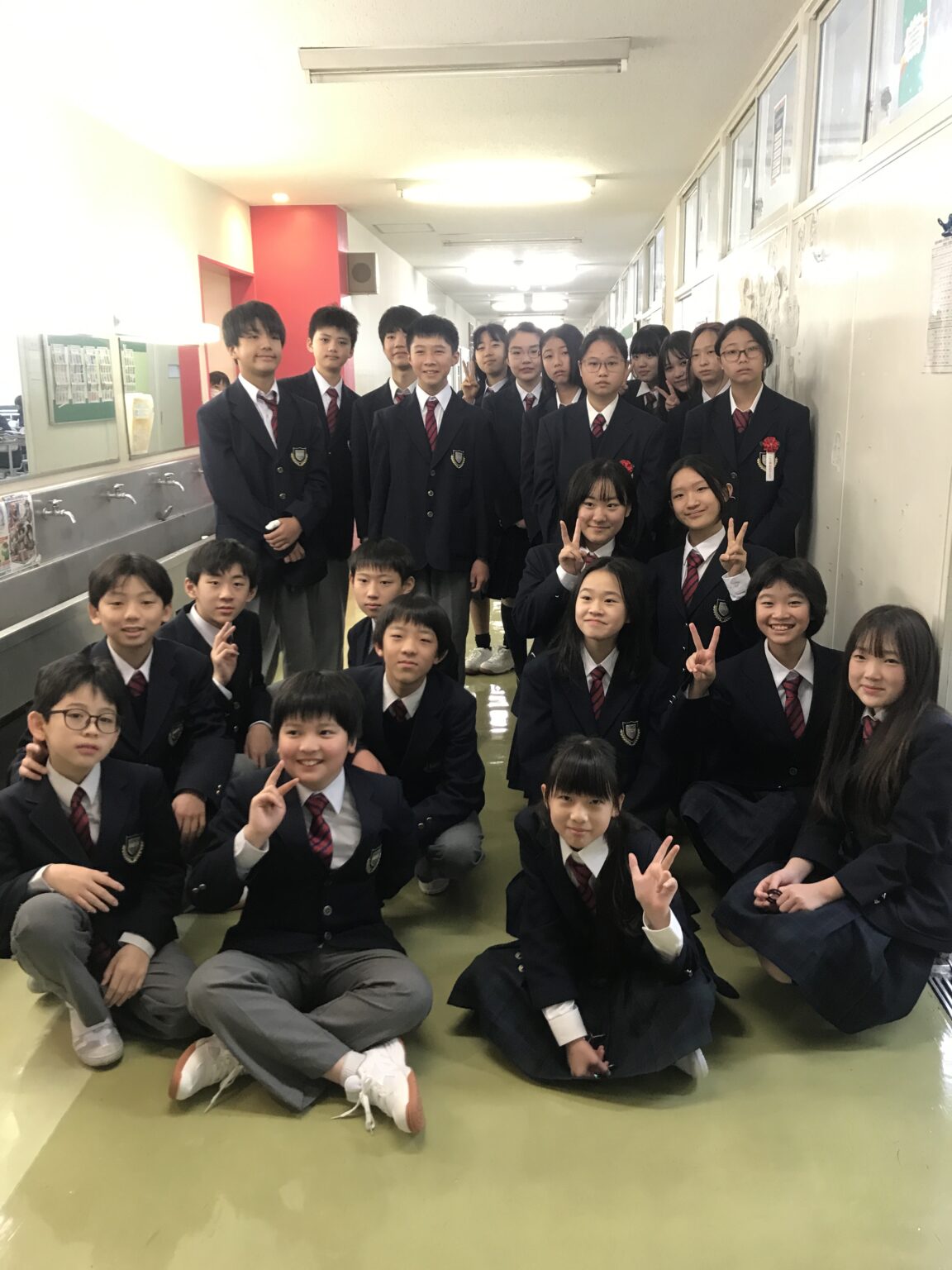 2024學年度中學部一年級 | “Learn continually. There’s always “one more thing” to ...